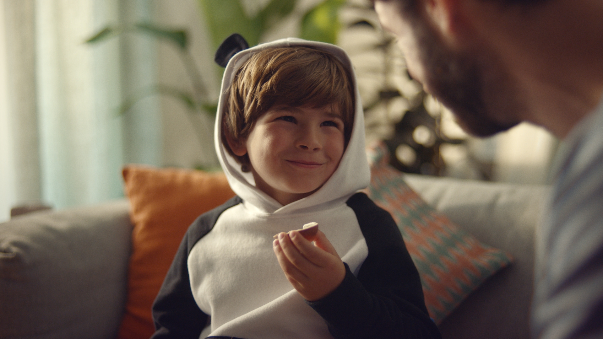 KINDER - Panda (Director Cut) - Color en movimiento